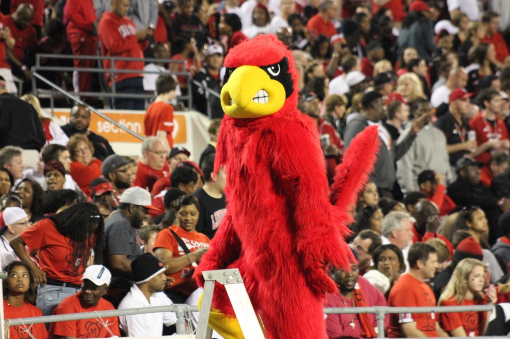Louisville Set to Open the Season Versus Alabama – The Crunch Zone