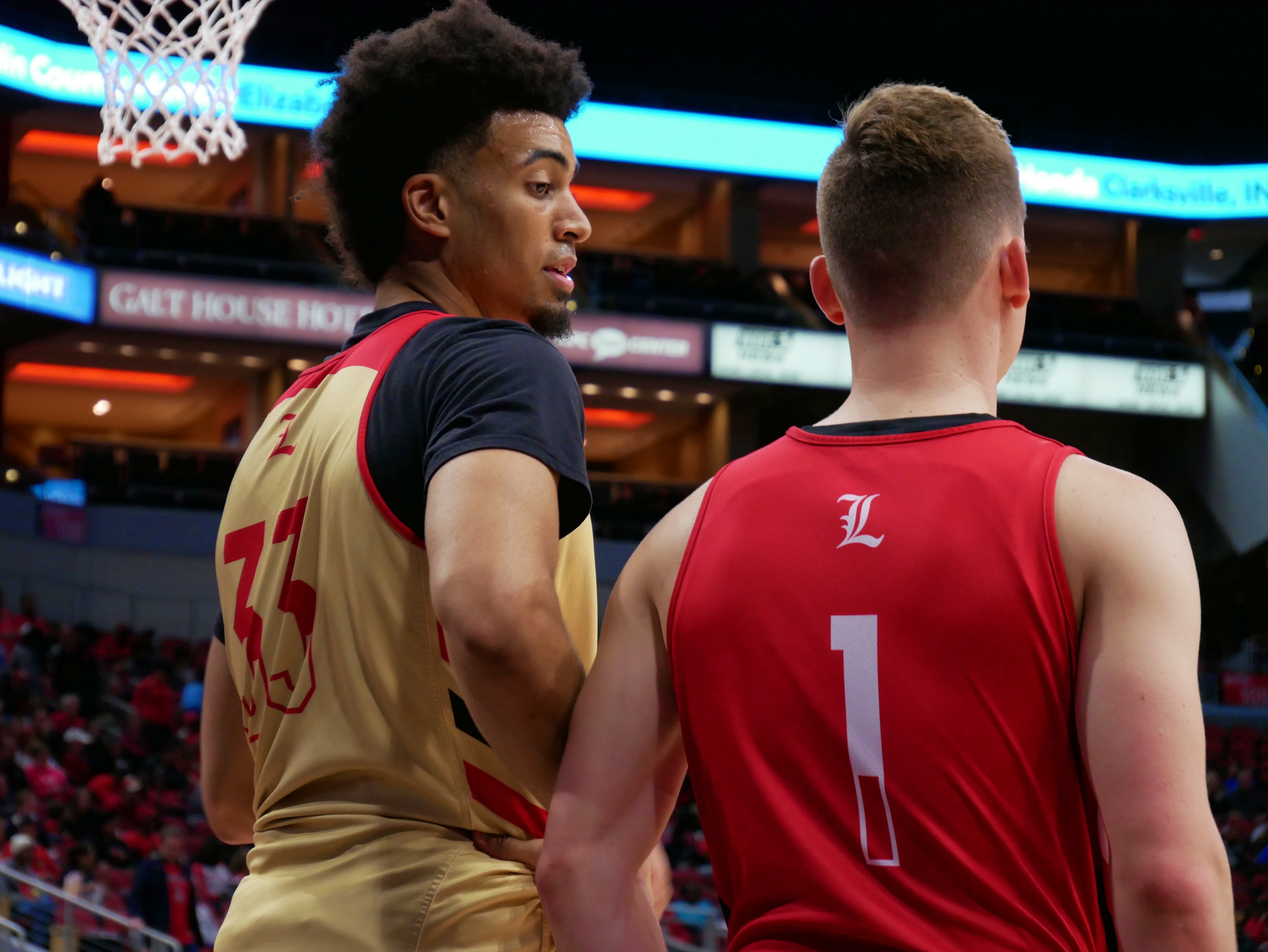 GALLERY: Men’s Basketball Red/White Scrimmage – The Crunch Zone